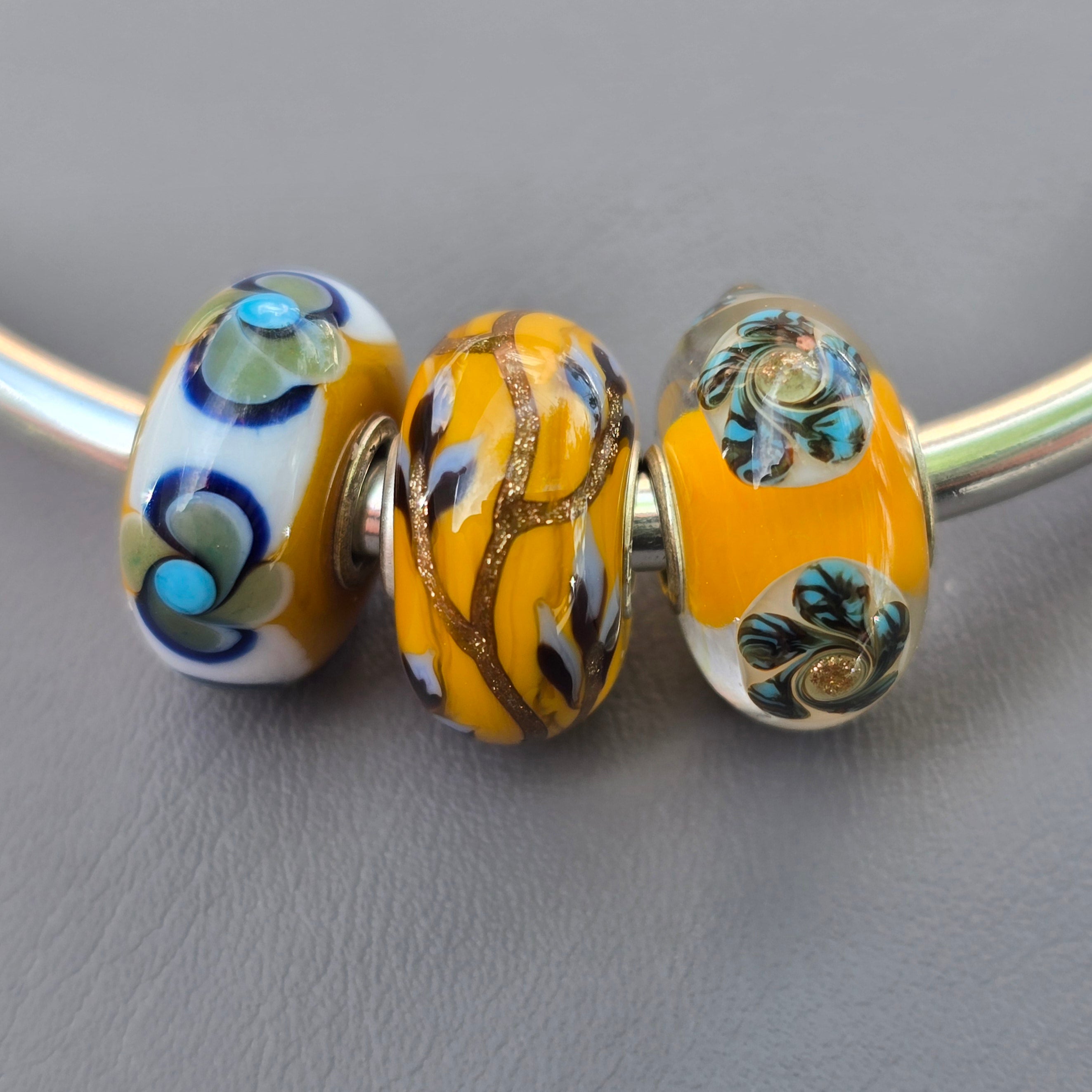 Petals in the Sun Unique Trio – Trollbeads